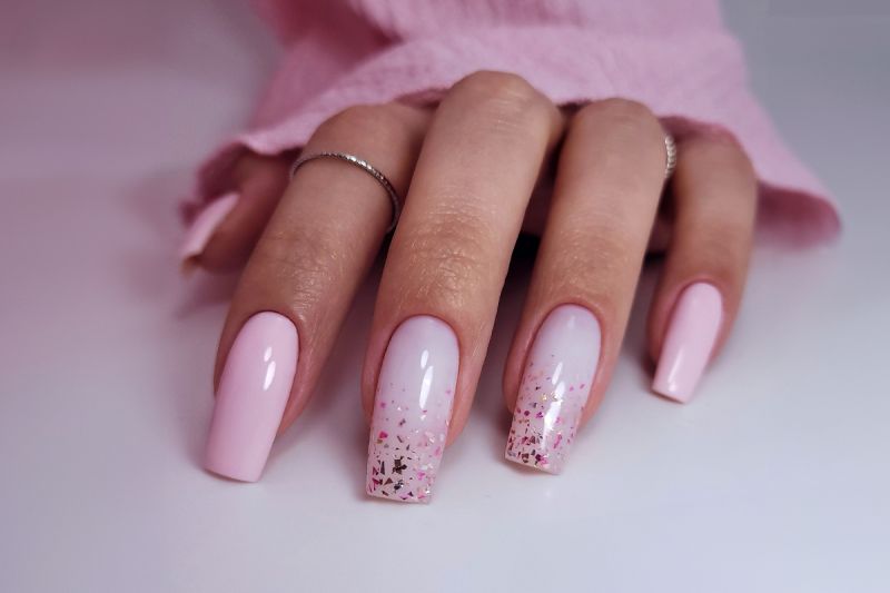 Jolifin LAVENI Shellac - flowery pastell-rosé 10ml | 27208T